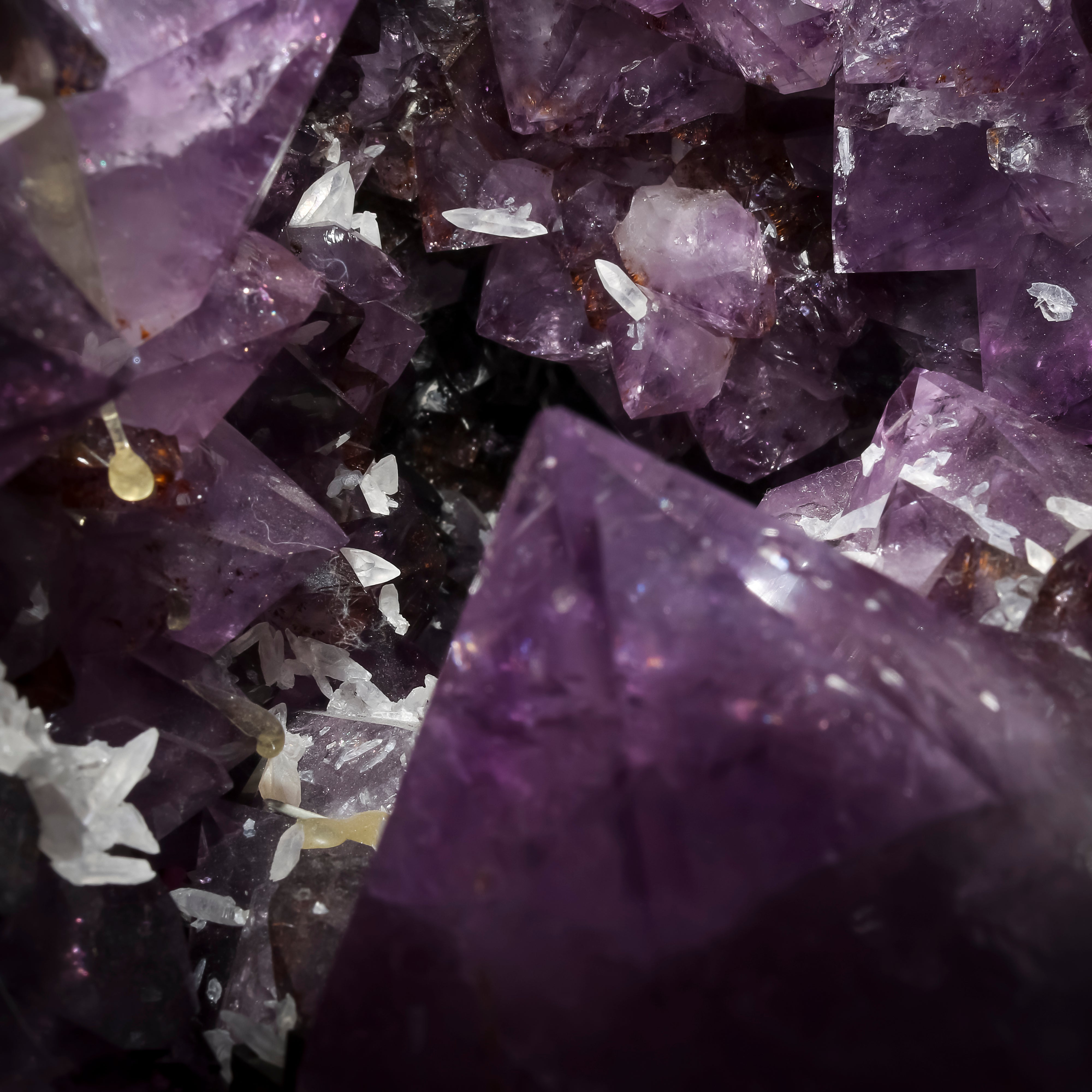 Bulk Geode Clusters @ Stonebridge Imports